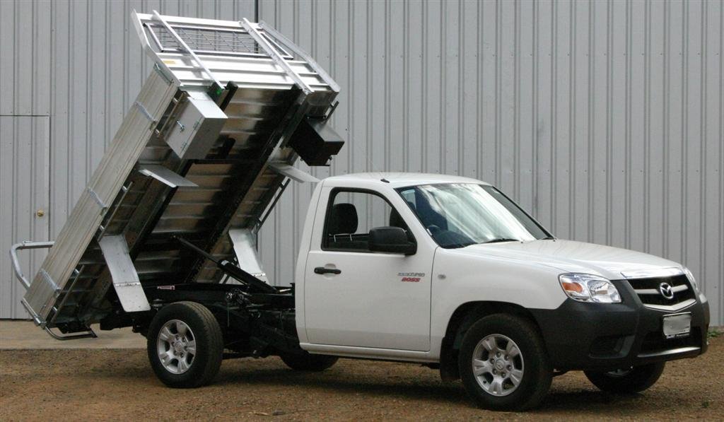 Tipper Kits Australia and Ezy-Fit Hydraulics | Hydraulic cylinder ...