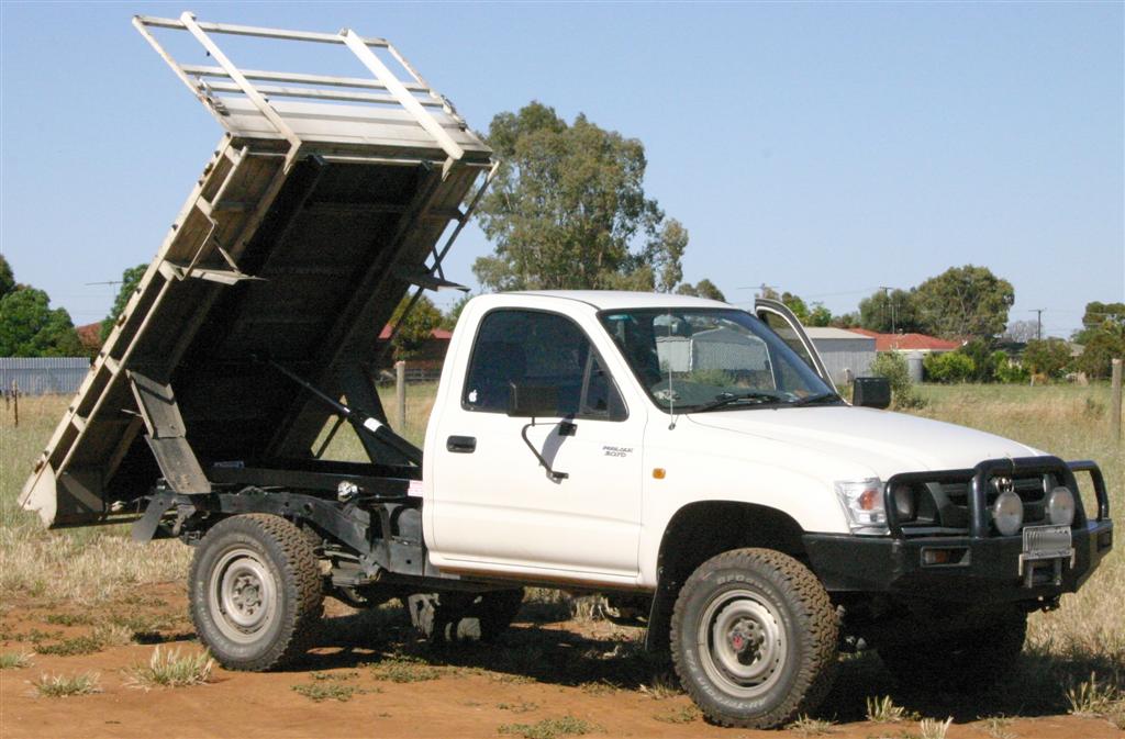 Tipper Kits Australia and Ezy-Fit Hydraulics | Hydraulic cylinder ...